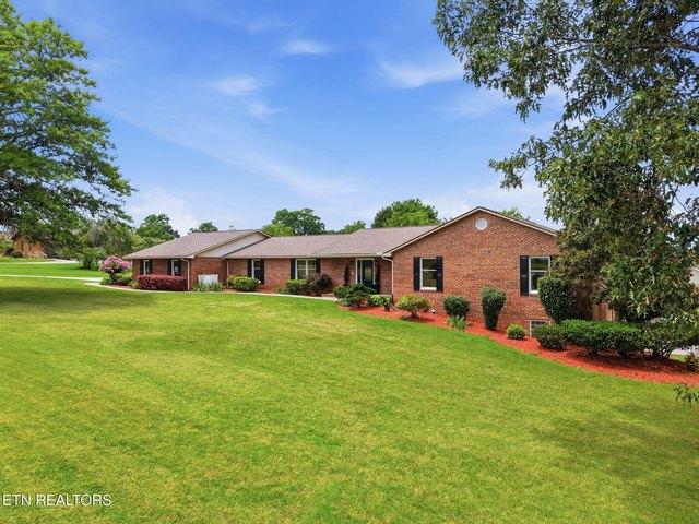 2709 Sevierville Rd, Maryville, TN 37804