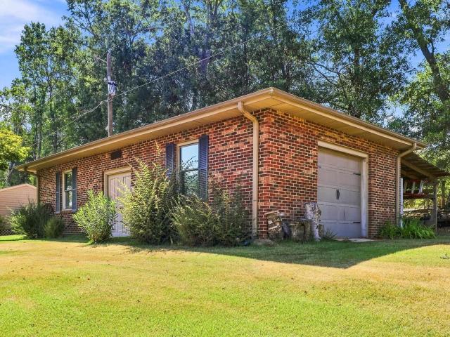 2709 Waccamaw Trail