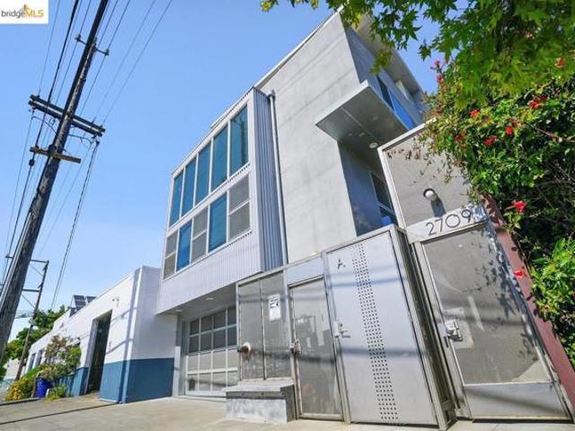 2709 10th Street C