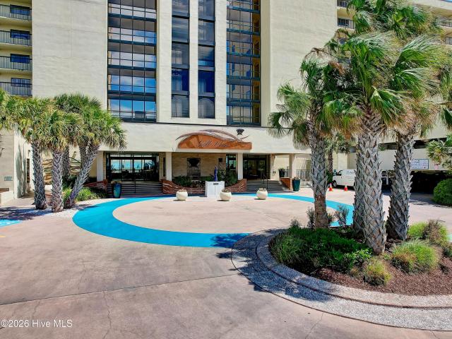 2700 N Lumina Avenue N # Unit 707