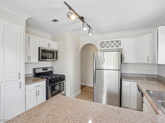 2700 N Rainbow Boulevard 2136