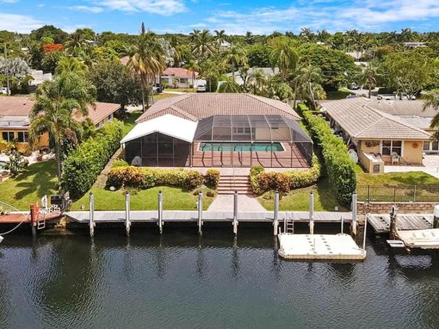 2700 NE 23rd St, Pompano Beach, FL 33062