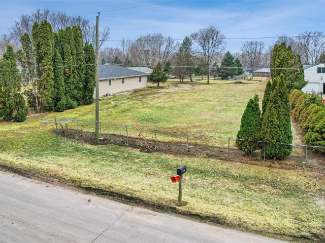 2700 NE 53rd Court