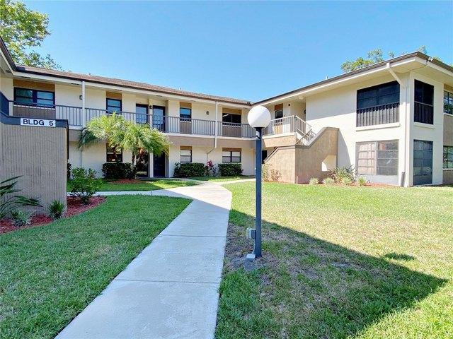 2700 Nebraska Ave Apt 5 105, Palm Harbor, FL 34684