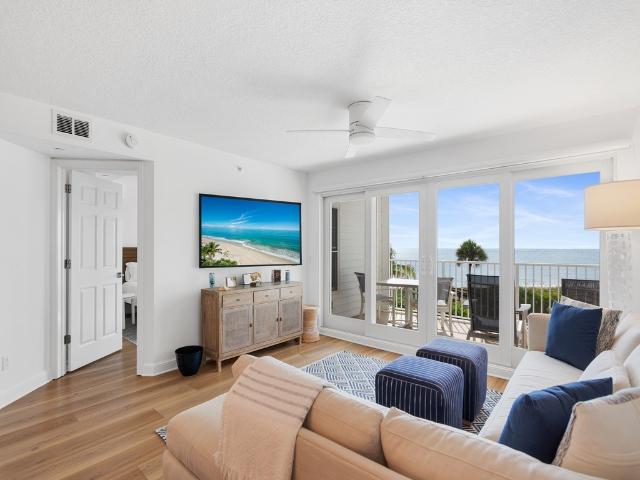 2700 Ocean Dr, Unit 303, Vero Beach, FL 32963 | MLS #280521