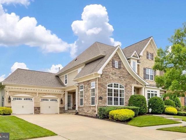 2700 Beech Orchard Ln, Upper Marlboro, MD 20774
