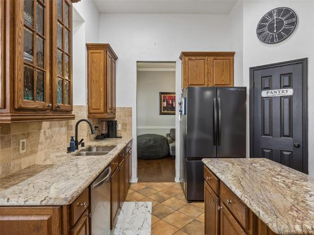 2700 Black Canyon Dr, McKinney, TX 75072 | MLS #21222