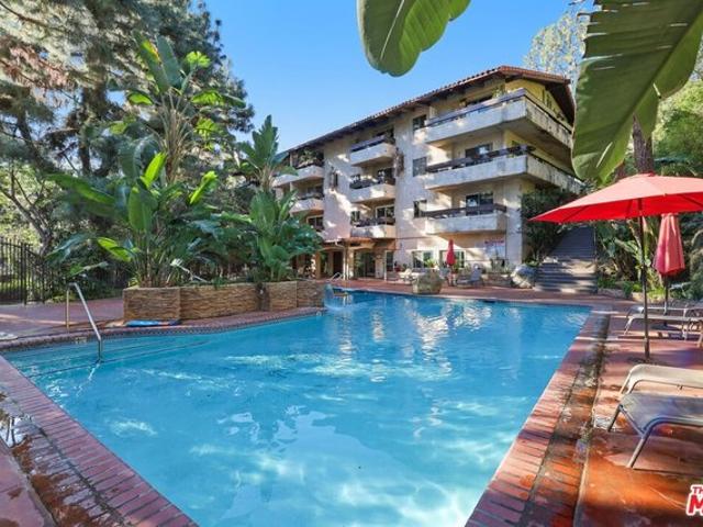 2700 Cahuenga Blvd E Apt 2217, Los Angeles, CA 90068
