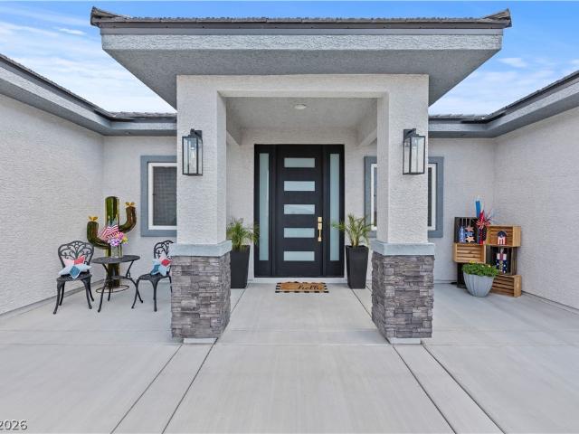 2700 Carnation Way