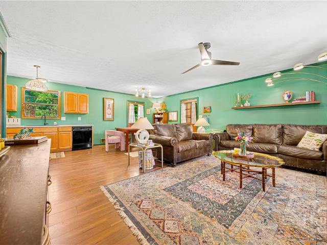2700 Cherokee Road