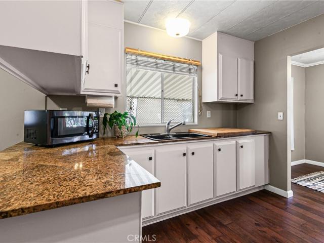 2700 Cienaga St 4