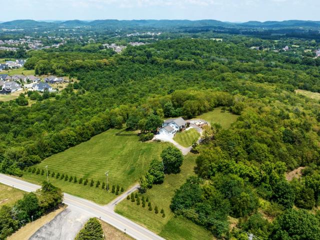 2700 Clayton Arnold Rd, Thompson's Station, TN 37179 | MLS #3165