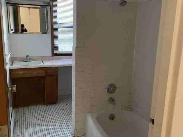 2700 Humboldt Ave S. 1 Bedroom Apartment for Rent at 2700 Humboldt Ave S, Minneapolis, MN 55408 East Isles