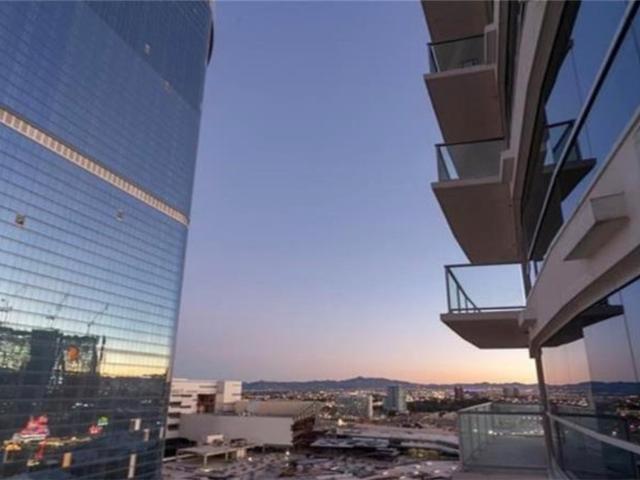 2700 Las Vegas Boulevard 1707