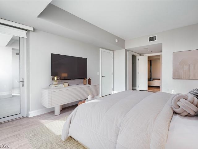 2700 Las Vegas Boulevard 4005