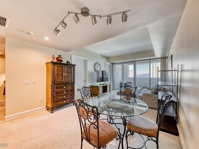 2700 Las Vegas Boulevard 906