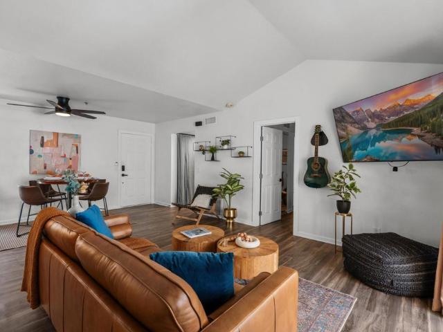 2700 Lawrence Crossley Road 105