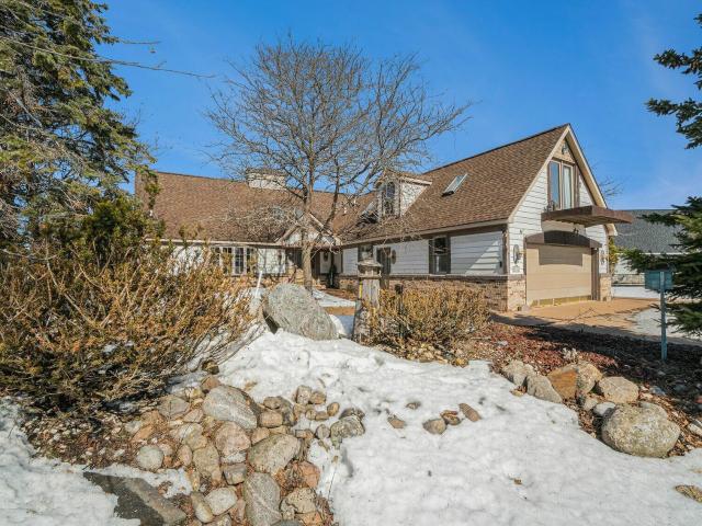 2700 Lofgren Shore Dr, Cheboygan, MI