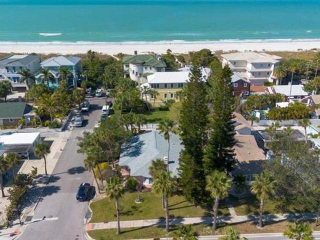 2700 Pass a Grille Way, Saint Pete Beach, FL 33706