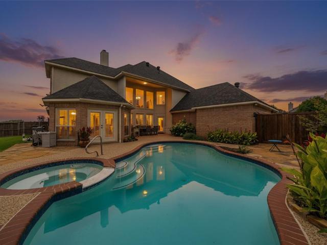 2700 Sunset Circle