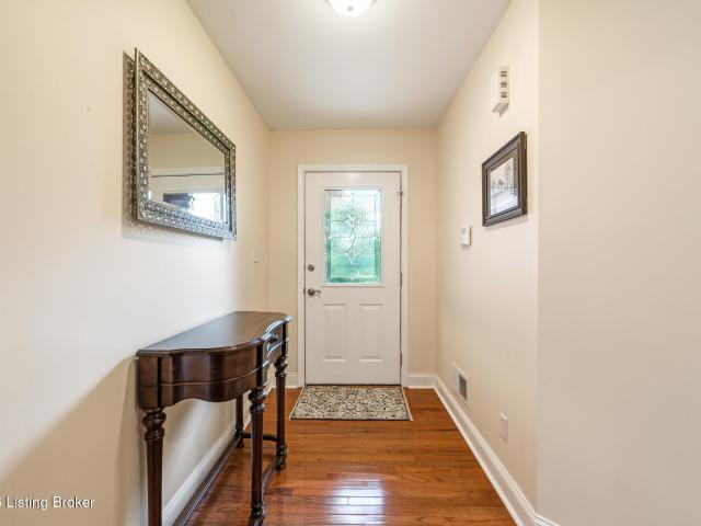 2700 Sycamore Run Ct