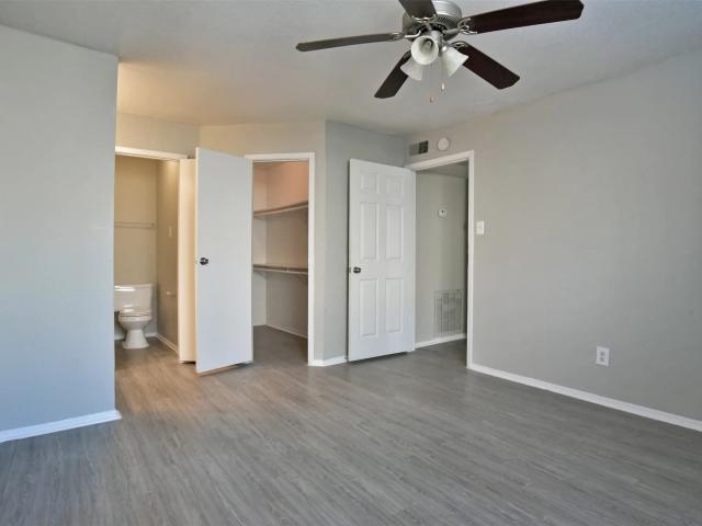 2700 S Dairy Ashford Road 513D