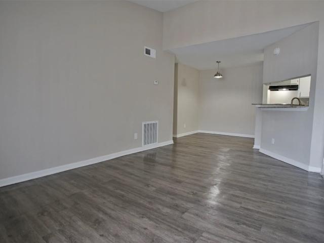 2700 S Dairy Ashford Road 609B