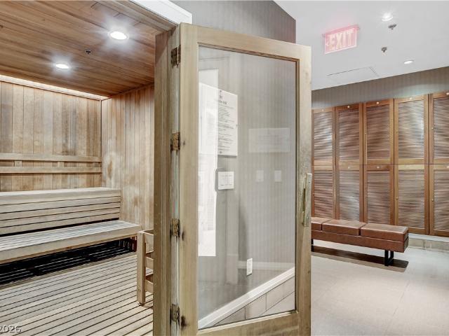 2700 S Las Vegas Blvd, Unit 1408, Las Vegas, NV 89109 | MLS #2795