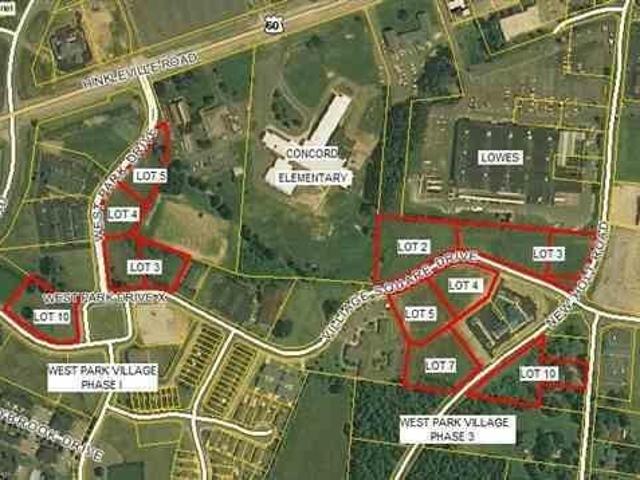 2700 W Park Dr, Paducah, KY 42001