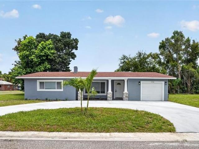 2700 12th St S, Saint Petersburg, FL 33705