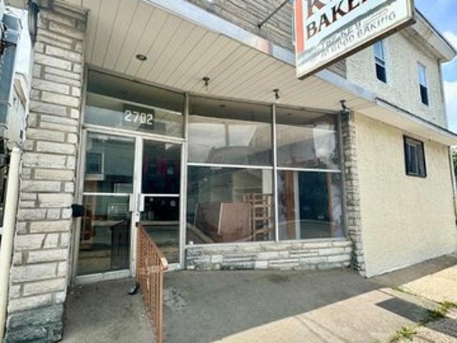 2700 2 W 3rd St, Chester, PA 19013