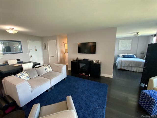 27010 Grand Central Parkway 10B