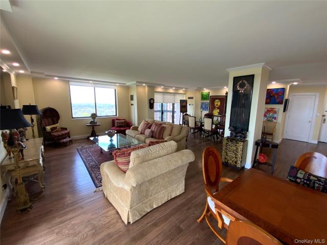27010 Grand Central Parkway 19O