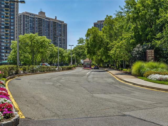 27010 Grand Central Parkway 4H