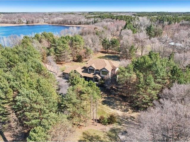 27017 th St NW, Zimmerman, MN 55398
