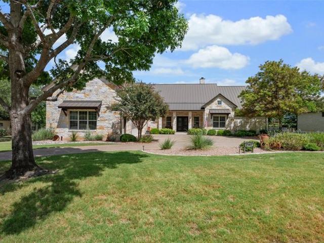 27017 Masters Pkwy, Spicewood, TX 78669