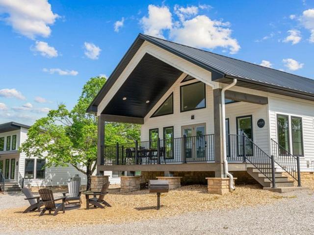 27016 Resort Ln, Shell Knob, MO 65747
