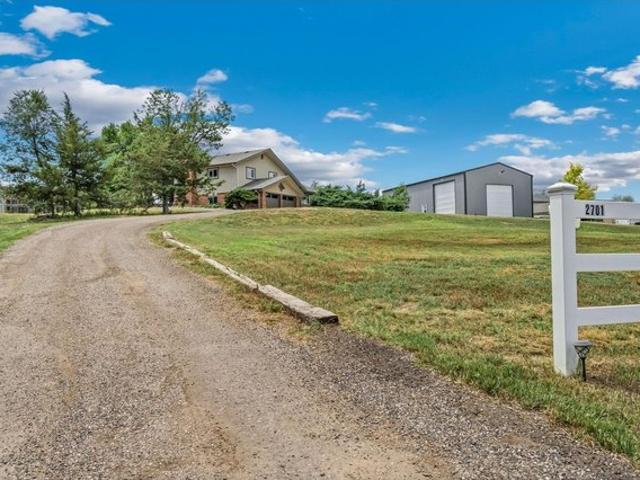 2701 Martingale Dr, Berthoud, CO 80513