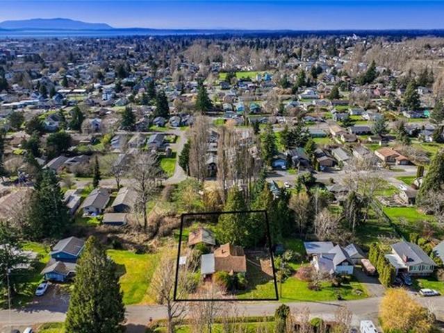 2701 Michigan St, Bellingham, WA 98226