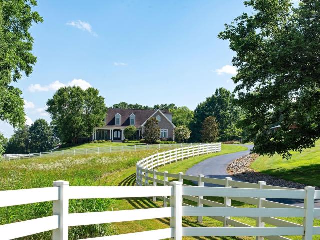 2701 Owl Hollow Rd