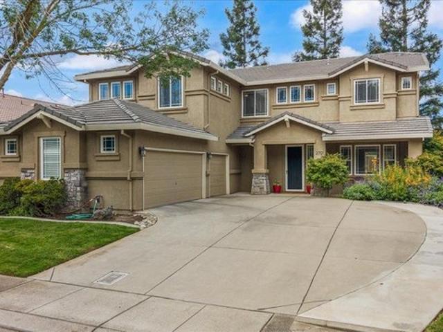 2701 Ashbrook Dr, Modesto, CA 95355