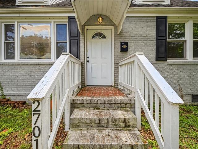 2701 Bainbridge BLVD