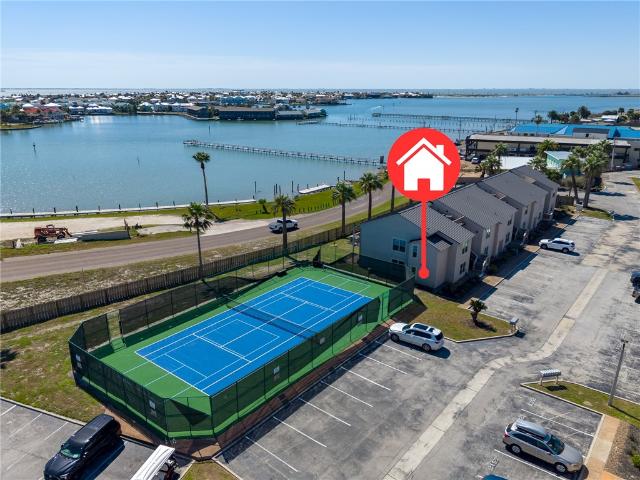2701 Bayhouse 2701