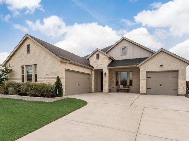 2701 Bluewood Ln, Mansfield, TX 76063