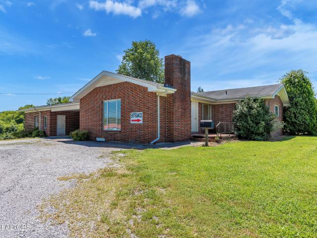 2701 Blue Springs Rd
