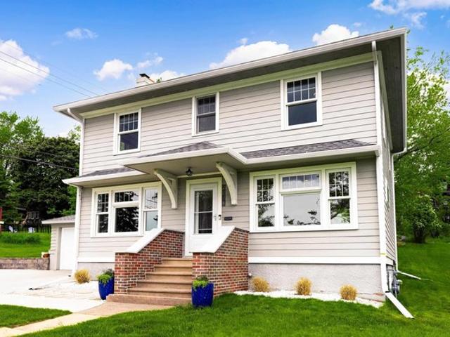2701 E 2nd St, Duluth, MN 55812