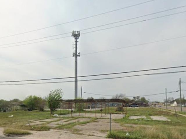 2701 Greenwood Drive