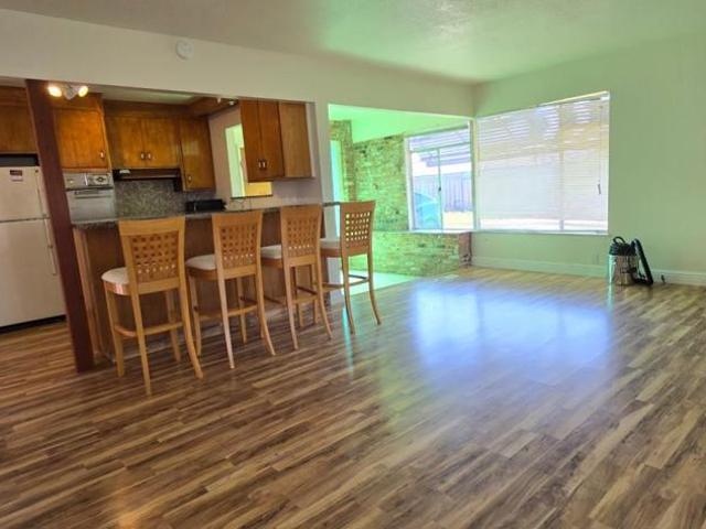 2701 Hoffman Lane