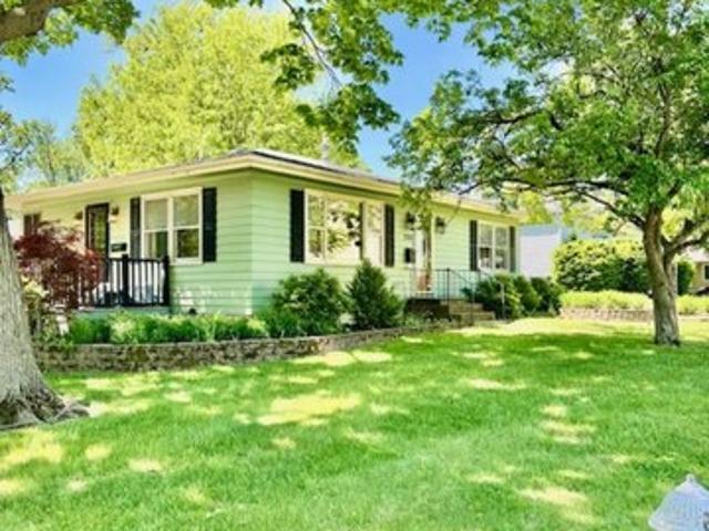 2701 Kirkwood St, Burlington, IA 52601
