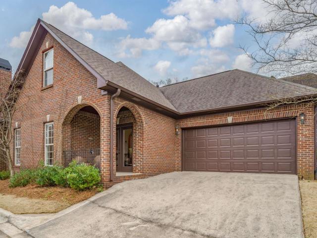 2701 Pruett Place